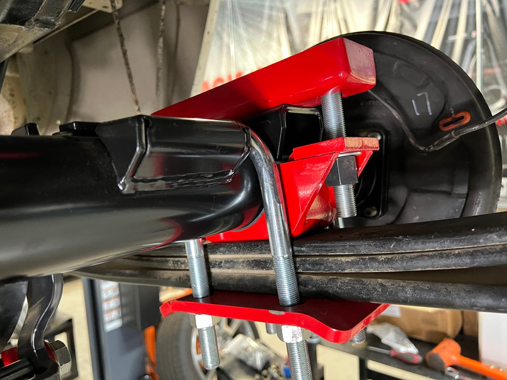 Silverado & Sierra 6" Drop Rear Flip Kit | 1999-2006 (Black ...